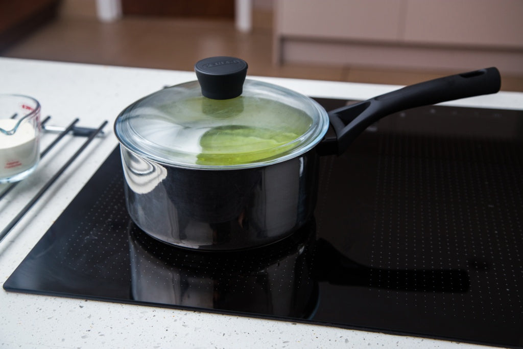 Pyrex Expert Touch Saucepan & Lid 16cm – Direct From UK